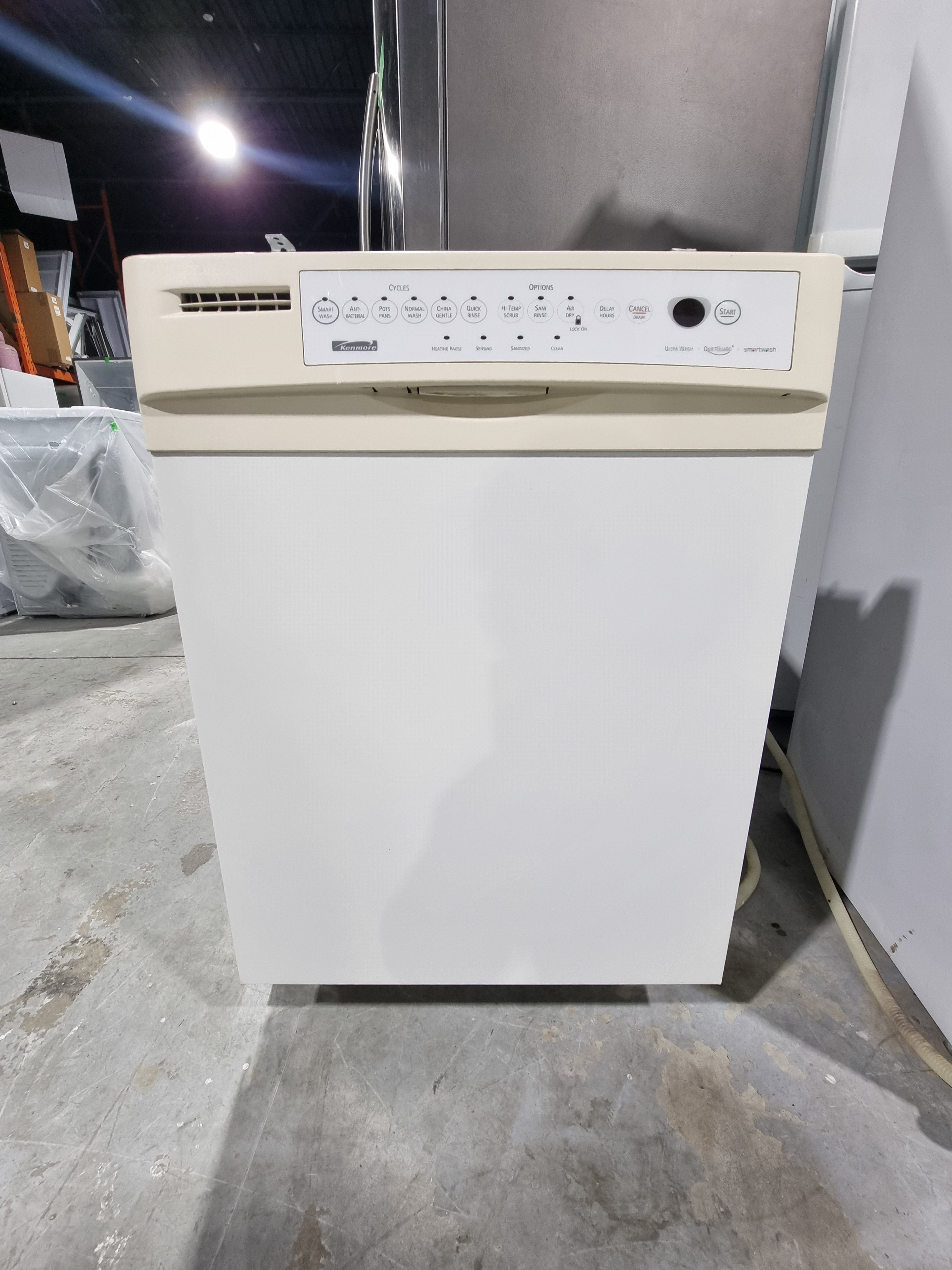 24-inch White Dishwasher with Stainless Steel Tub | 665.17262402 - Ken